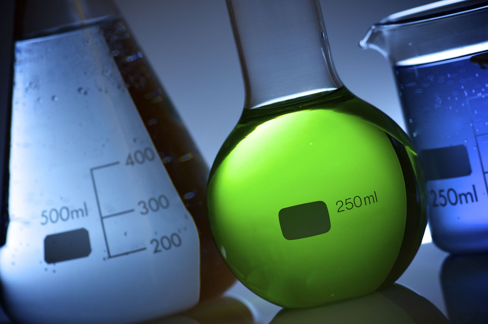 Solexir HFE 40F: A Hydrofluoroether Solvent/Cleaning Agent